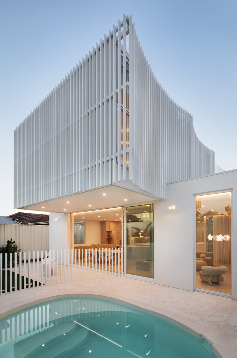 Masson For Light The Alba House - Masson For Light
